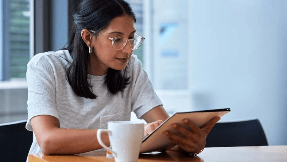 15 Best Reasons for Leaving a Job (With Examples)